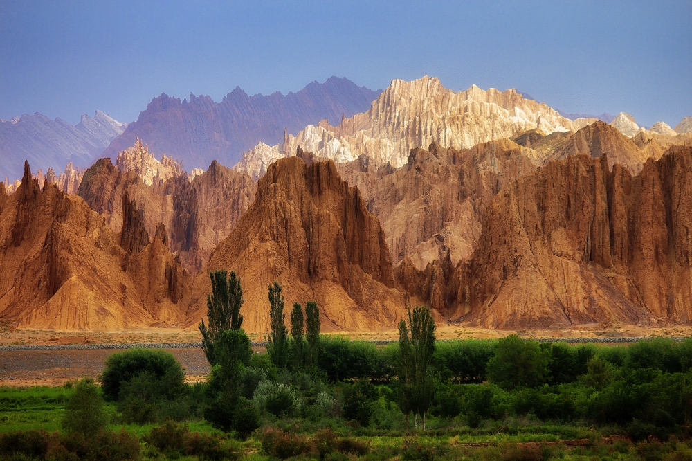 The Uyghur photographer capturing his homeland's natural beauty ...
